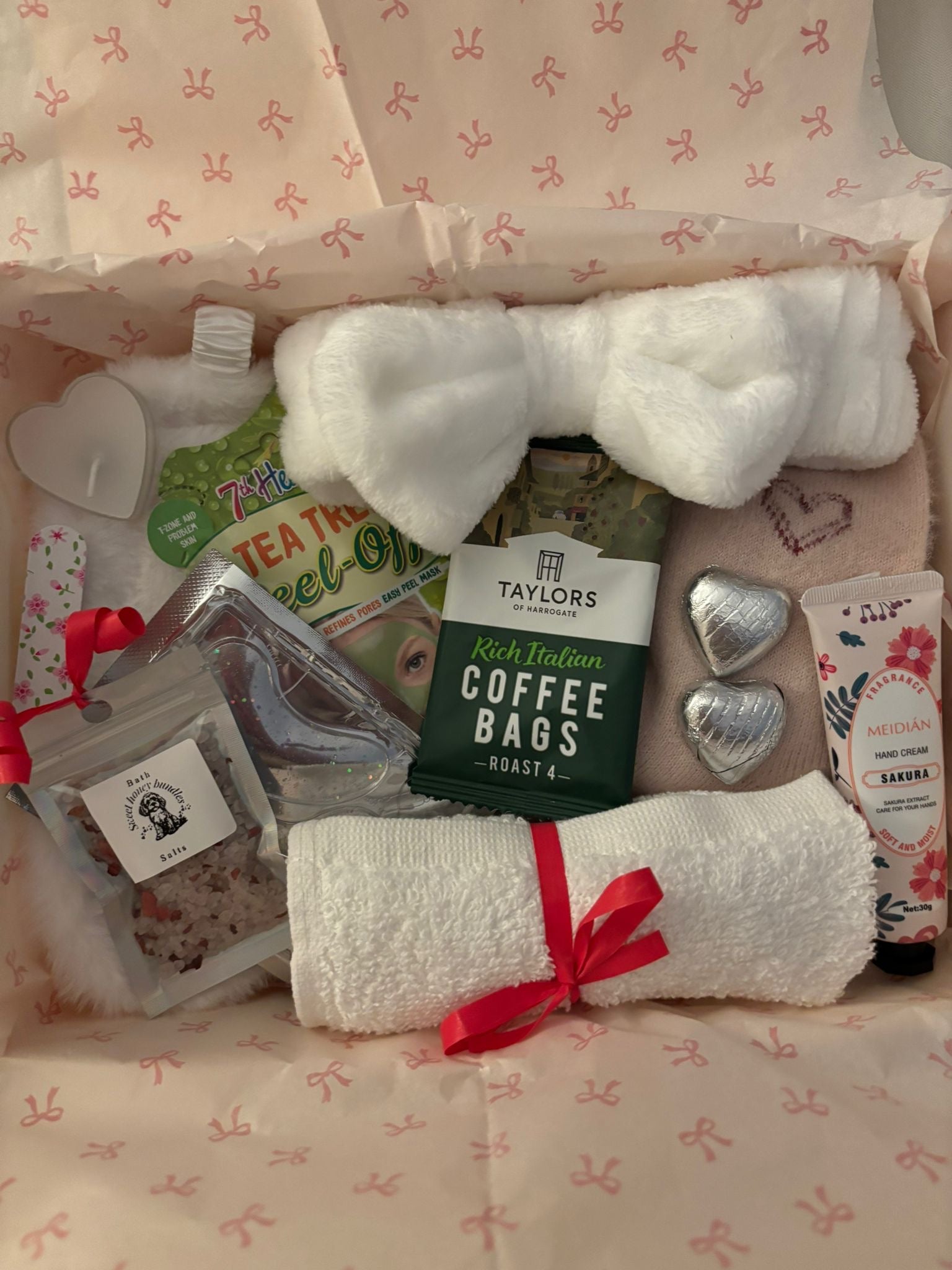 Lux Pamper box – Sweet Honey Bundles